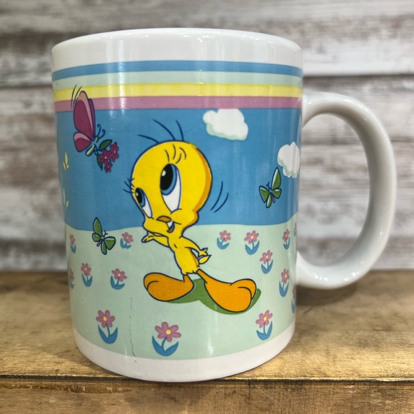Warner Bros. | Dining | Looney Tunes Tweety Bird Coffee Mug Butterflies ...